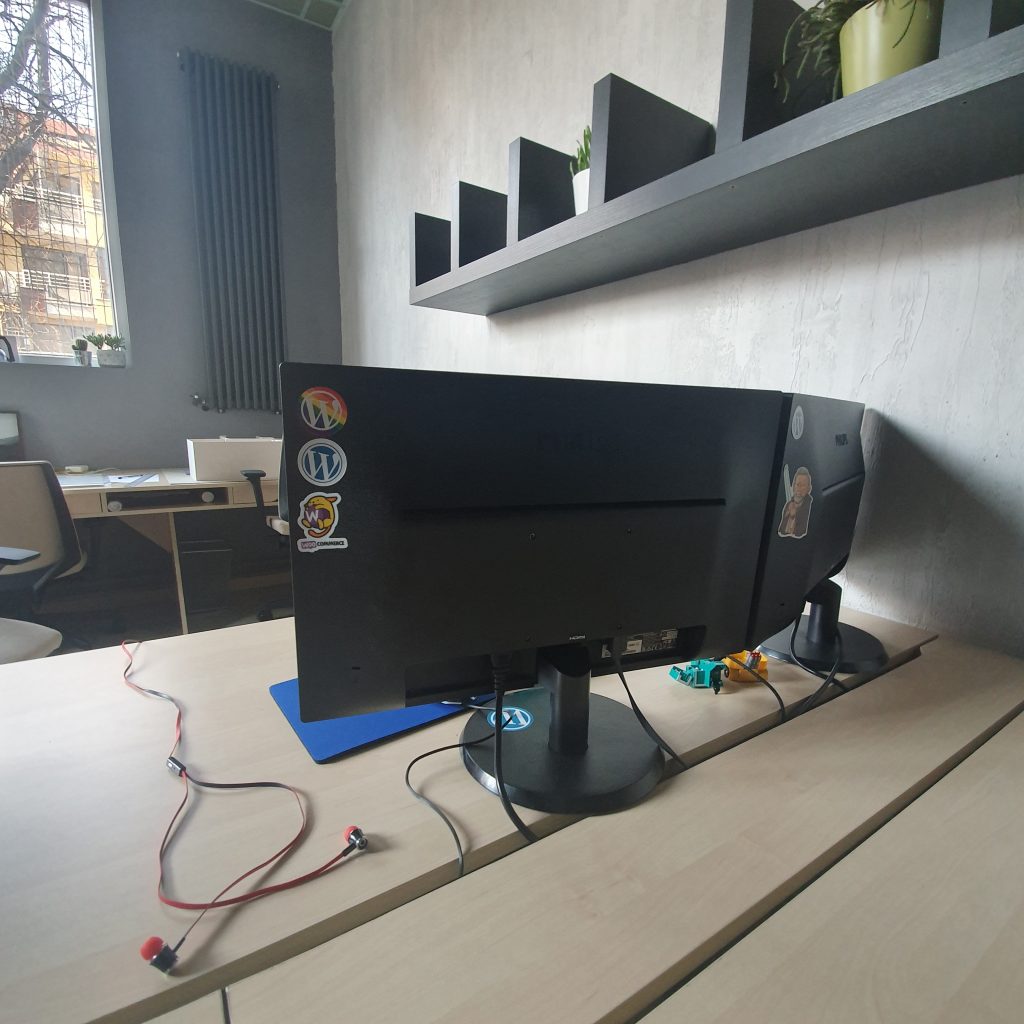 Contact Web Developers | Vipe Studio